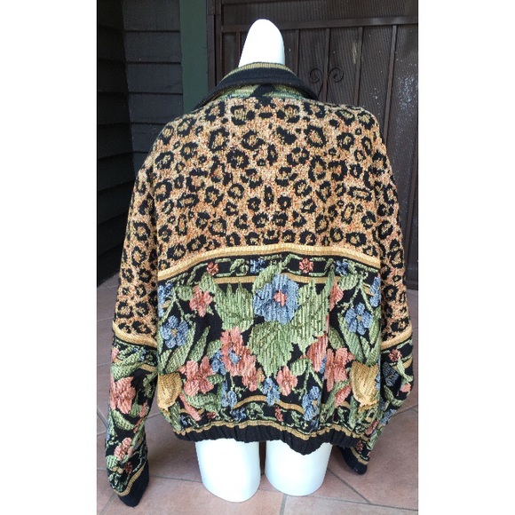 painted pony | Jackets & Coats | Soldvintage Tapestry Floral Jacket ...